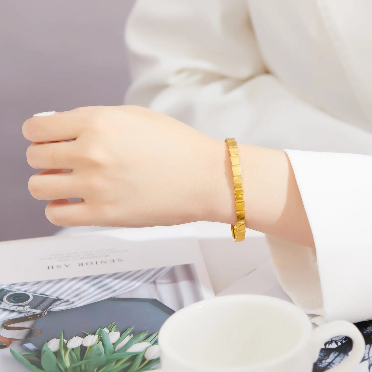 Bamboo Elegancia Bangle – Divina